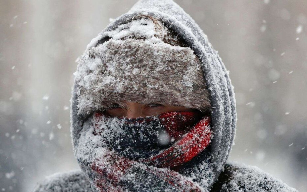 Un froid record frôle les -34 °C dans le Jura : Analyse d'un phénomène ...